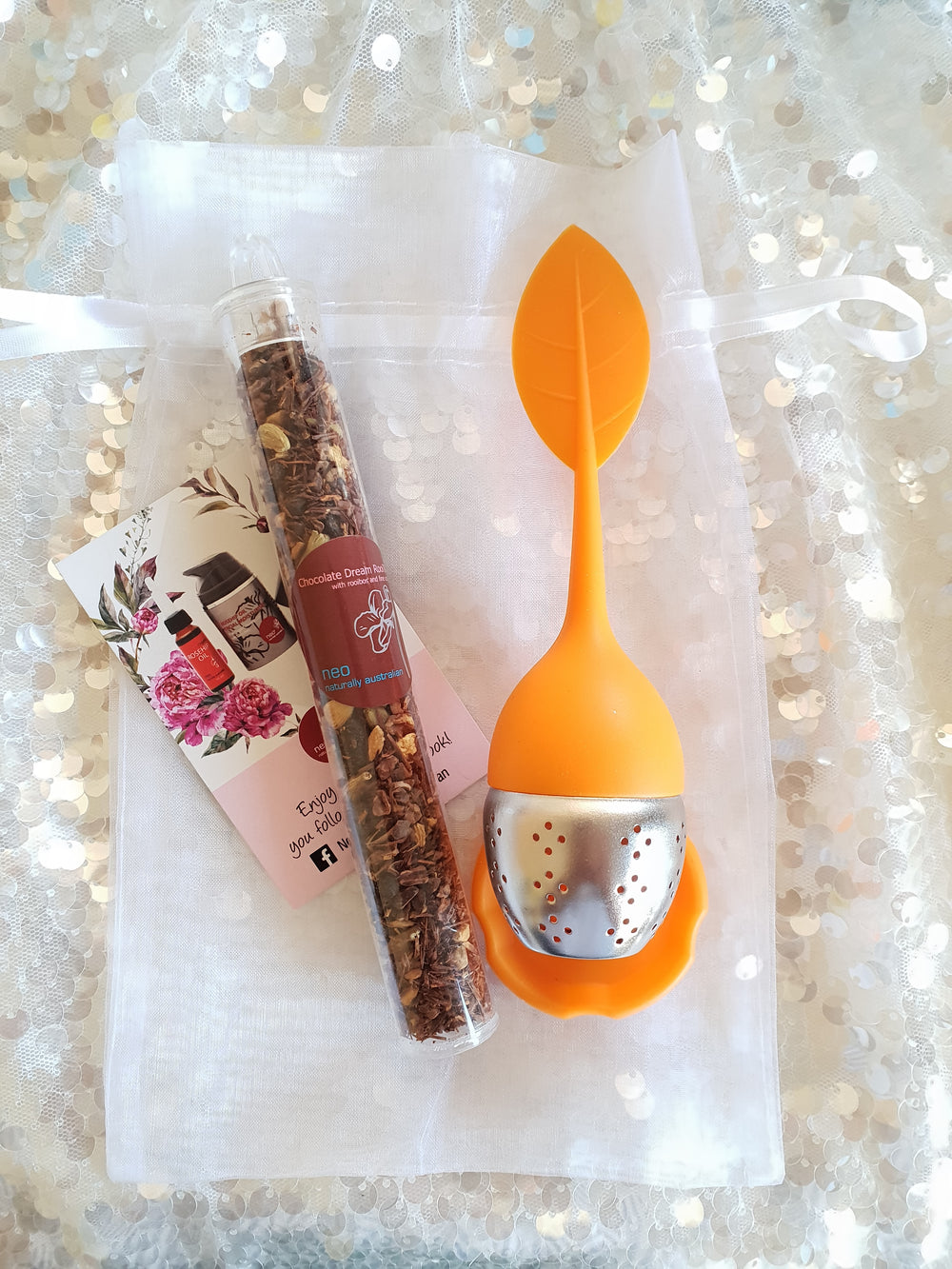 Neo Organic Tea & Natural Skincare